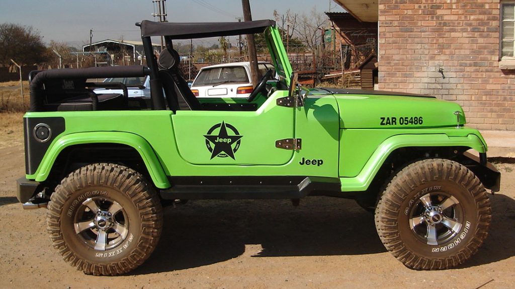 Fibreglass Replica CJ7 Side View | Custom Body Kits