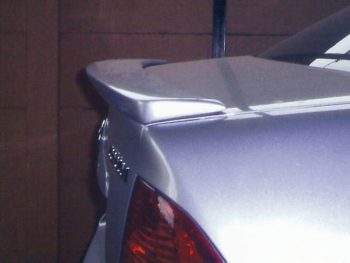 Toyota Corolla E120 (2000-2005) Boot Lip (TMW) | Custom Body Kits